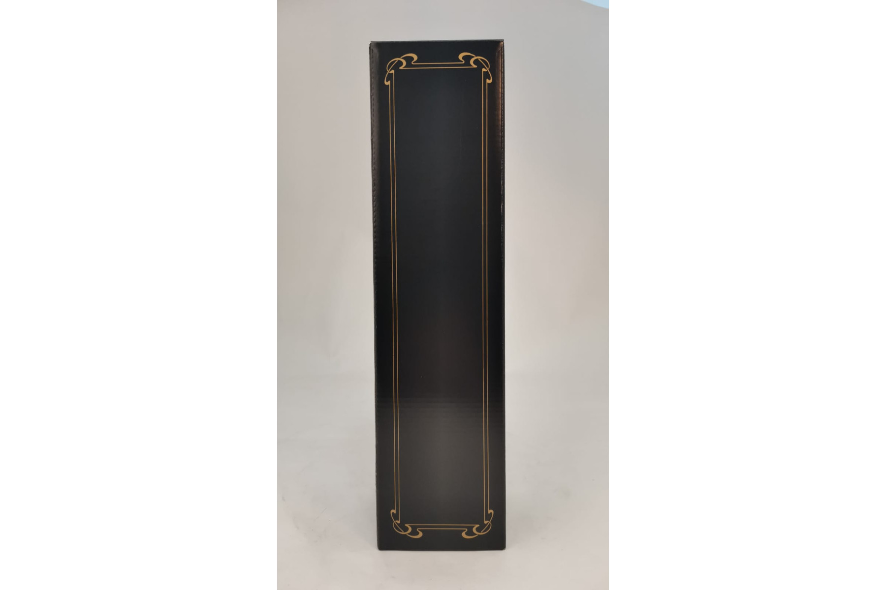 Dárkový karton na 1 láhev černý/zlatý